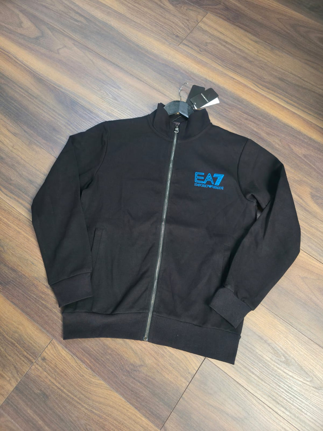 Products – Winner Outfit